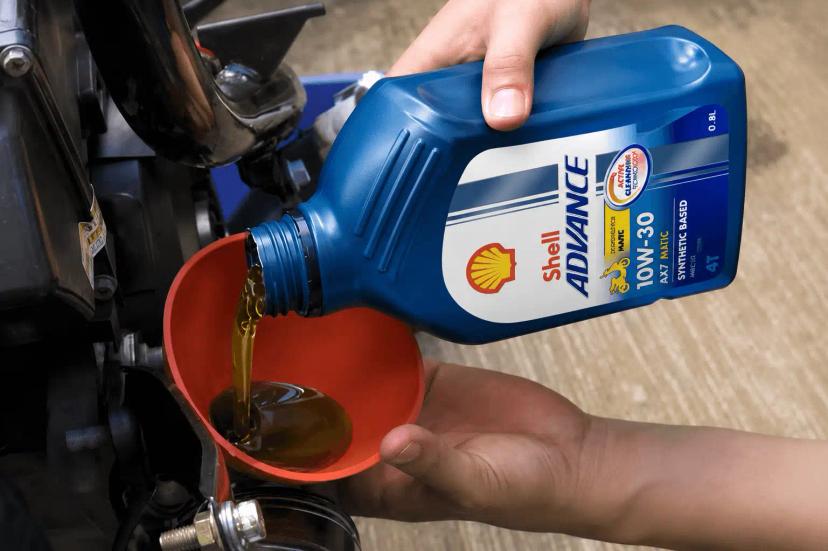 Rekomendasi Oli Mesin Motor Matic yang Bagus untuk Harian ...
